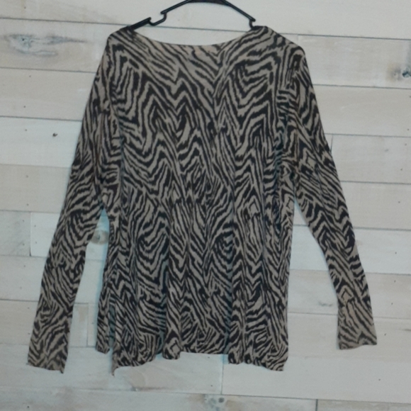 H&M | Tops | Zebra Long Sleeve Hm Shirt | Poshmark